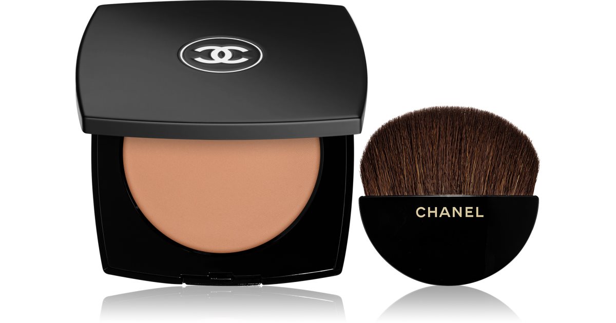 Chanel Les Beiges Healthy Glow Sheer Powder sheer powder with a ...