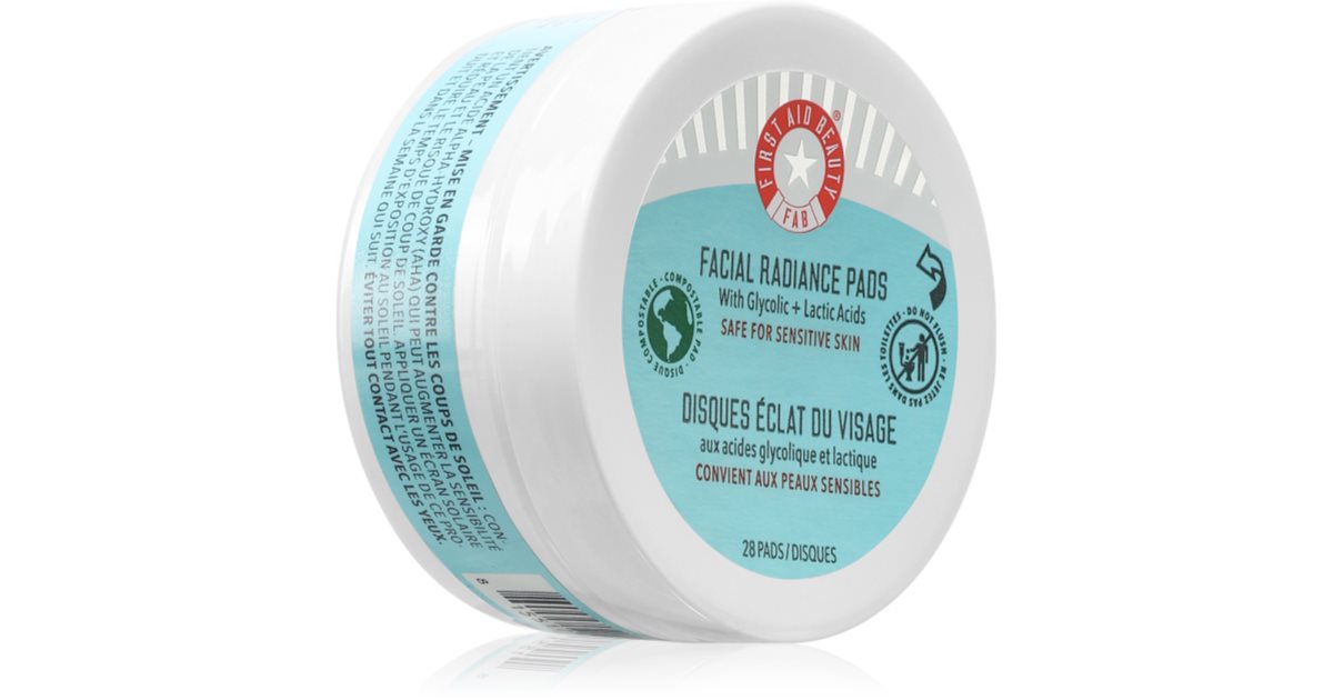 First Aid Beauty Facial Radiance Pads exfoliating pads to brighten and ...