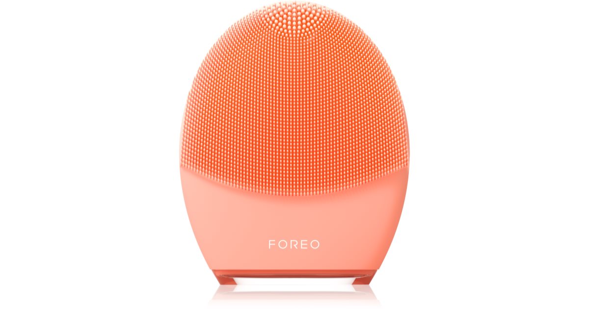 FOREO LUNA™4 massage device for facial cleansing and firming | notino.co.uk