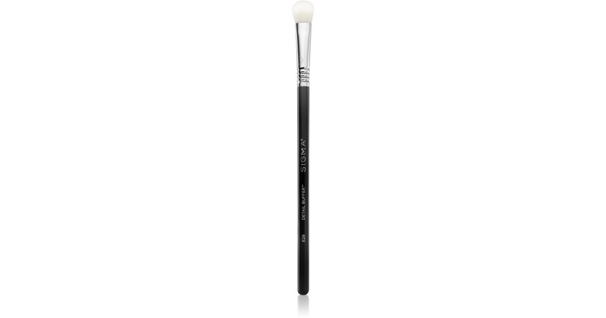 Sigma Beauty Eyes E28 Detail Buffer™ Round Eyeshadow Brush | notino.ie