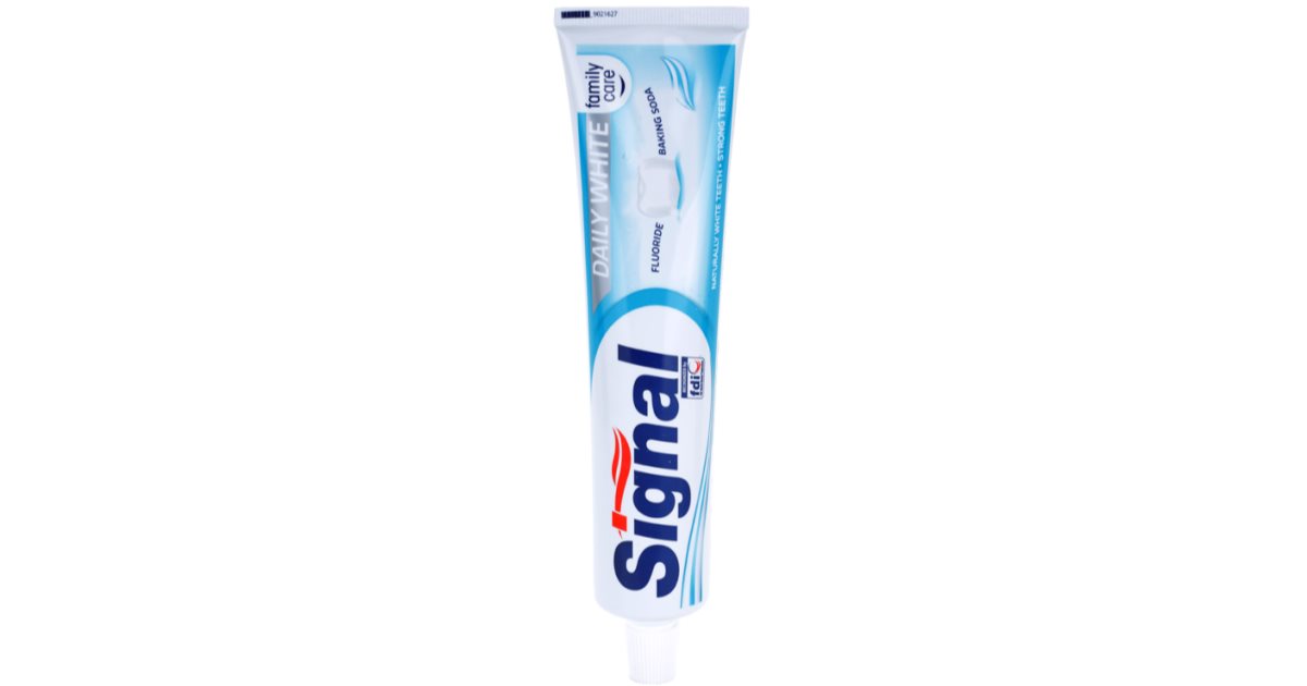 Signal Daily White toothpaste with whitening effect | notino.co.uk