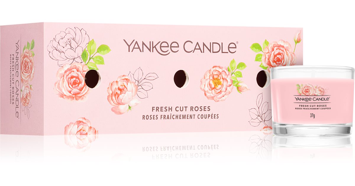 Yankee Candle Fresh Cut Roses gift set | notino.co.uk