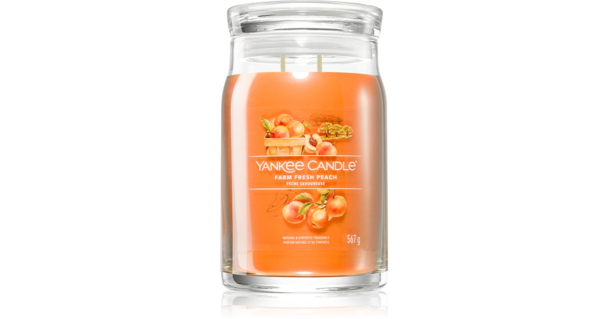 Yankee Candle Farm Fresh Peach candela profumata Signature | notino.it
